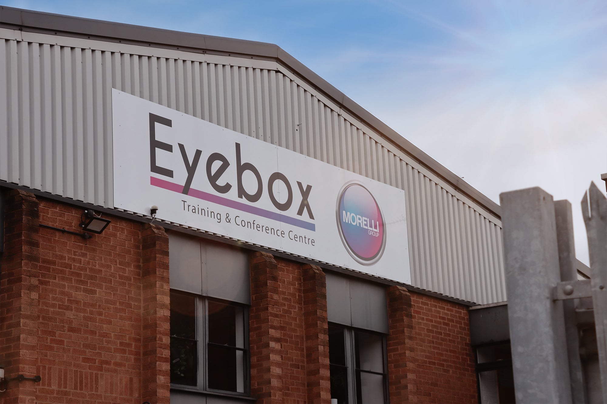 About Us – Eyebox Centre